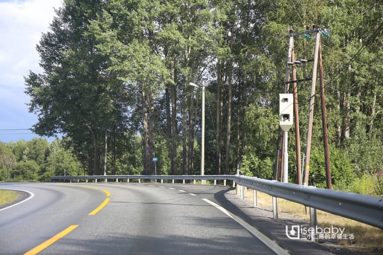 挪威｜道路交通標誌介紹．測速照相機Automatic speed control - 三小二鳥的幸福生活